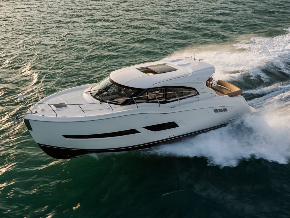 Tested: Carver C43 Coupe - Quimby's Cruising Guide