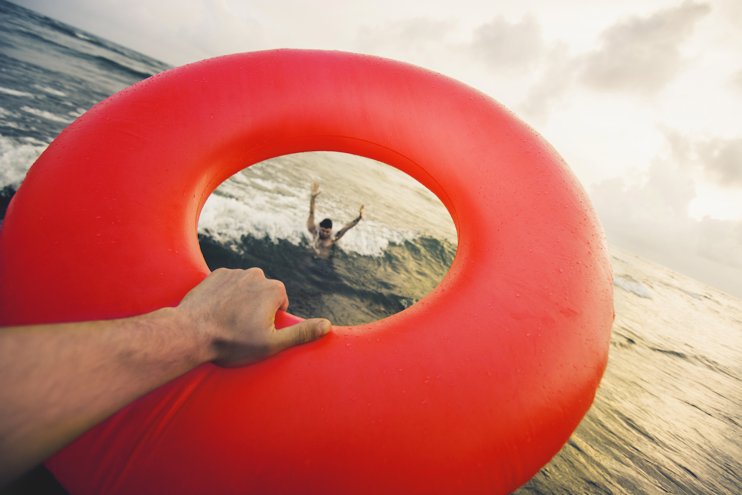 Managing a Man Overboard Situation - Quimby's Cruising Guide