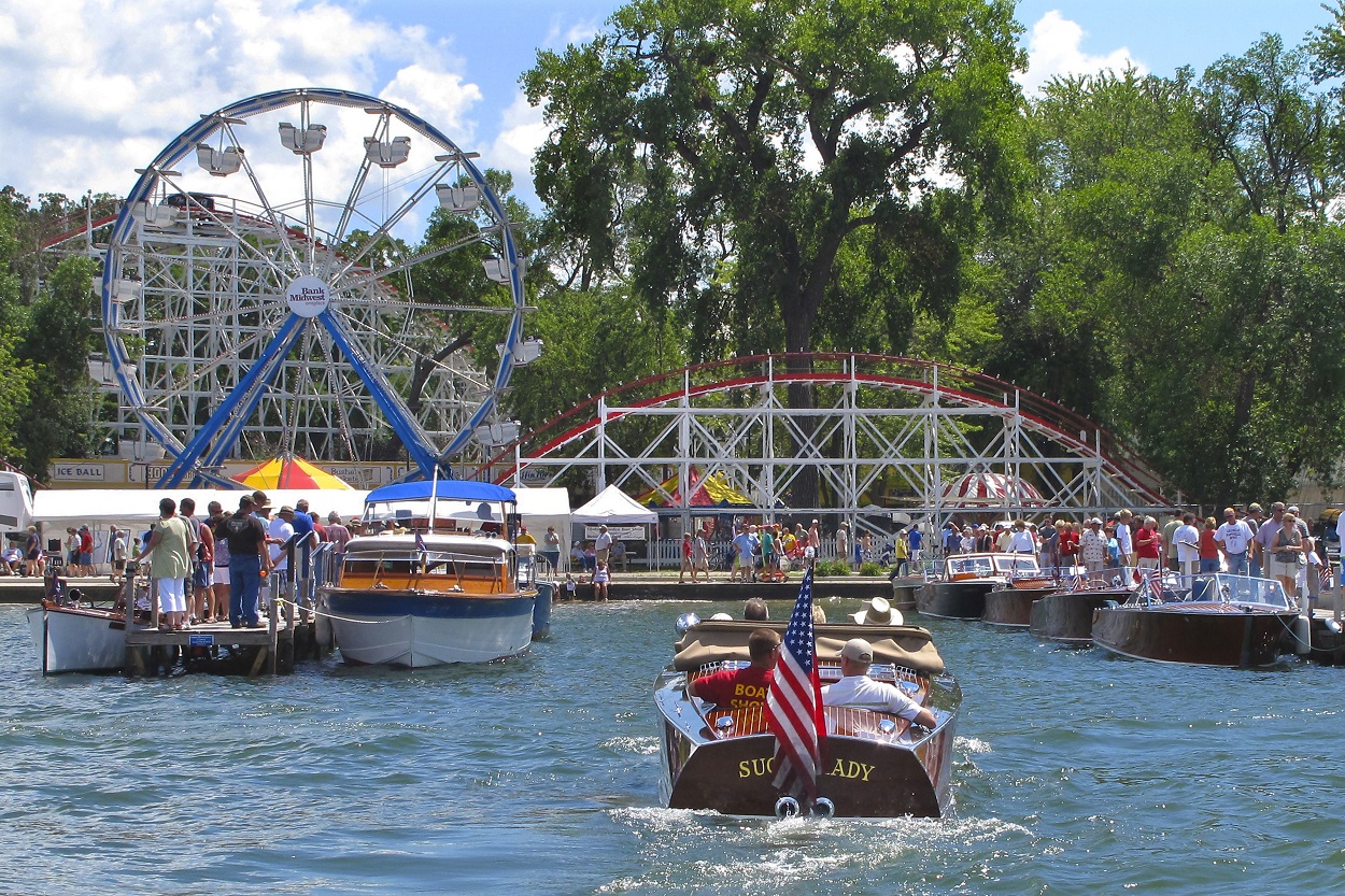 Exploring the Iowa Great Lakes - Quimby's Cruising Guide